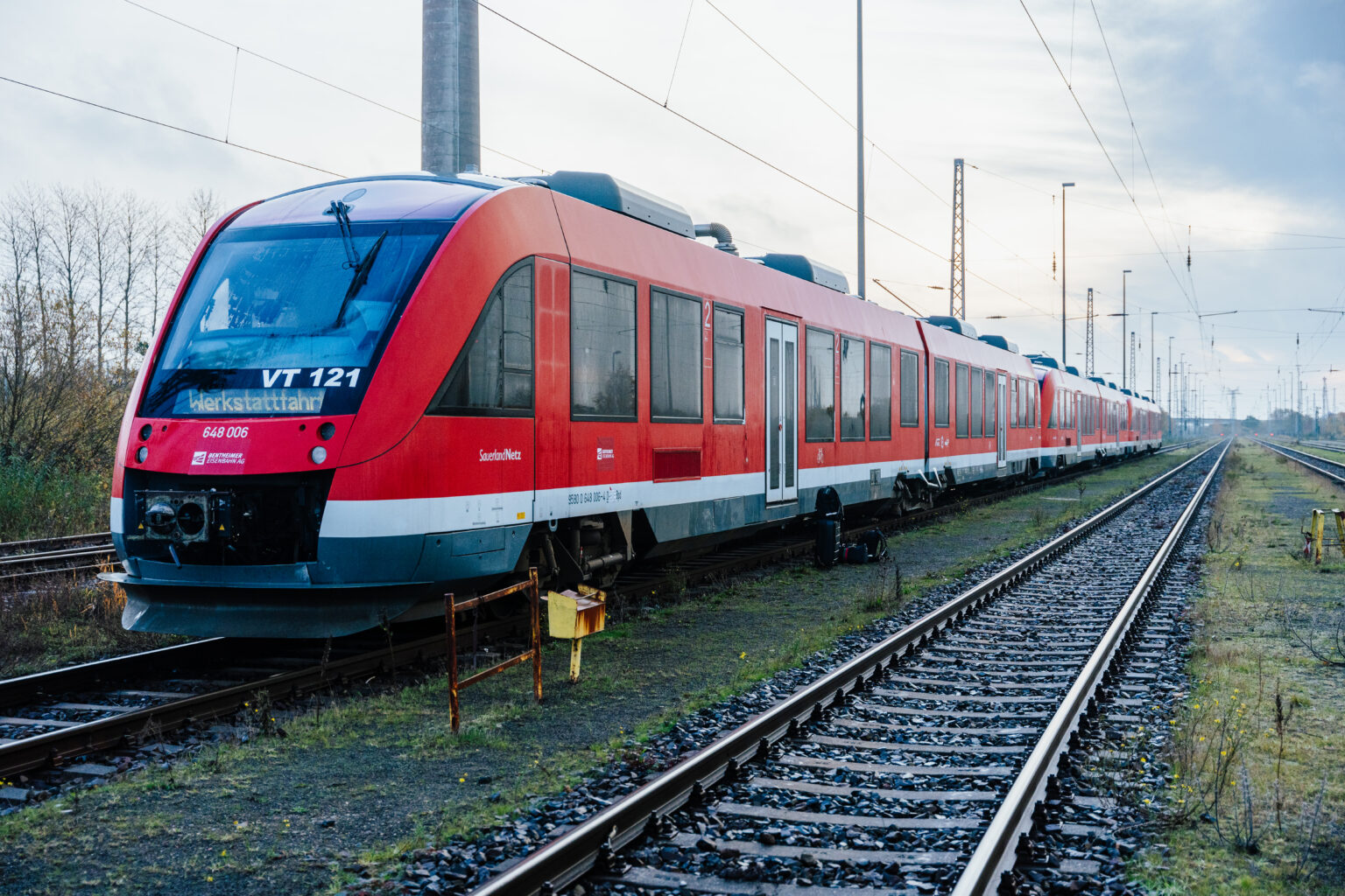 Bentheimer Eisenbahn AG überführt Triebwagen vom Typ LINT41 der ...